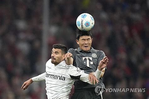거 봐 김민재가 더 잘하잖아더 리흐트 맨유서 혹평 벤치 추락 위기 독일 매체 나무뉴스