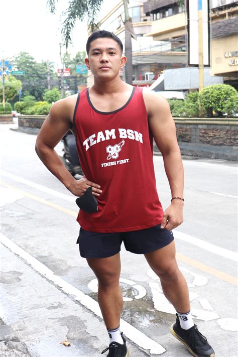 Ph Models 101 Red Metro Manila