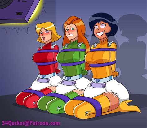 Rule 34 34qucker 3girls Alex Totally Spies Biting Lip Biting