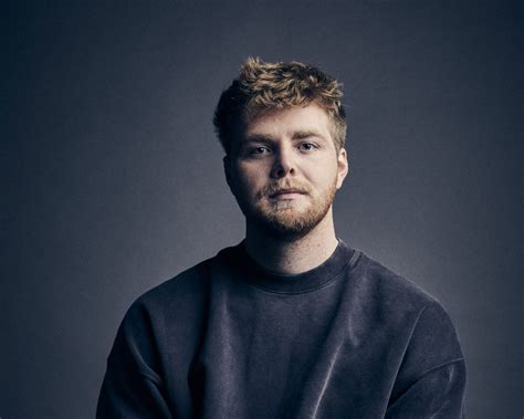 Alex Warren Lovin Life Music Fest