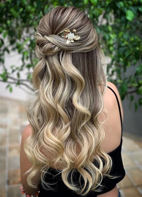 Penteado De Festa 40 Ideias Madrinhas De Casamento E Formandas