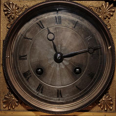 Pendule " Galilée " en bronze doré, XIXe - pendules anciennes