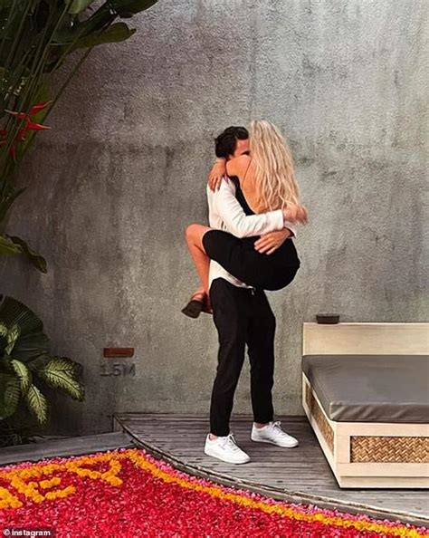 Love Island Australia Anna Mcevoy Is Engaged To Michael Staples