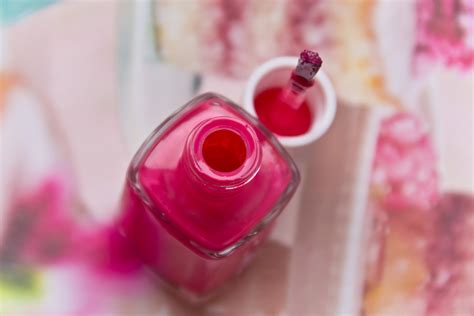 Essie Status Symbol Und Dupe Versuche Marie Theres Schindler