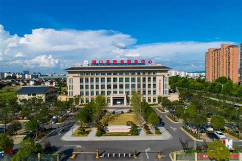九江湖口政务服务智慧化制证中心畅通审批业务办理最后一公里 江西广播电视台