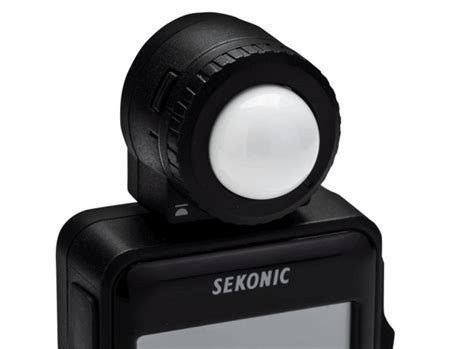 How To Use A Light Meter In Photography PetaPixel