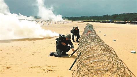 閩南海域演練 陸軍搶灘登陸 Australian Chinese Daily