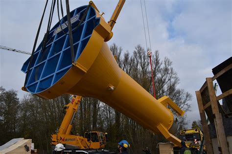 Installing Tanks At The Vitens Sijmons Site In Arnhem Goes Smoothly