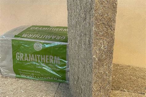 Gramitherm Dévoile Un Panneau Isolant En Fibres Dherbe Séchées 100 écologique Neozone