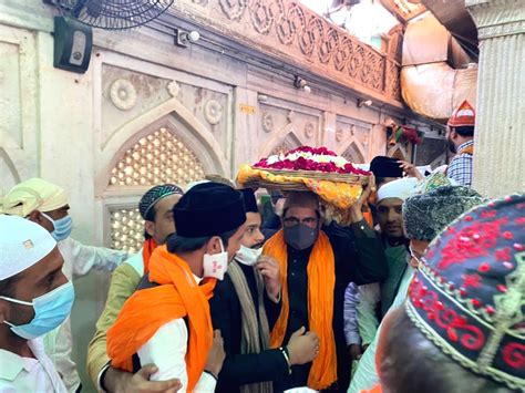 Free Photo 810th Urs Of Ajmer Sharif Dargah The Chadar Sent By The