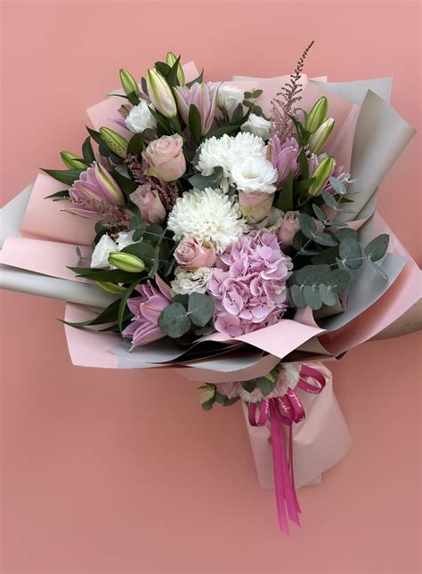 Lily Magic Karışık Buket