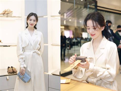 劉詩詩「雪白牛奶肌」在發光！ 穿上學院風長裙根本18歲少女 Et Fashion Ettoday新聞雲
