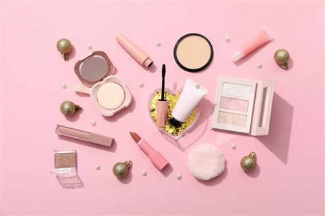 Как правильно выбрать косметику Женщина без предела