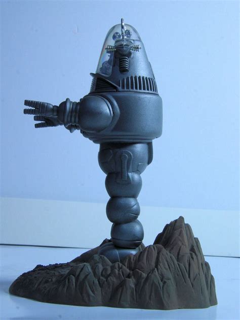 Robby The Robot From Forbidden Planet RobbytheRobot ForbiddenPlanet Robot Scalemdel