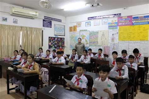 ທົ່ວ ນວ ມີນັກສອບເສັງຈົບຊັ້ນ ປ5 ຈໍນວນ 15 869 ຄົນ