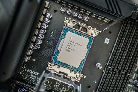 Whats The Best 300 Cpu I Compared Two Of The Best Options Daily