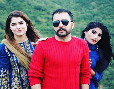 Pashto Media Verytalented Singer Azeem Khan Watanyaar Facebook