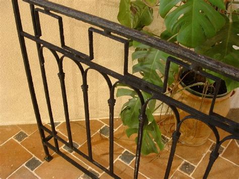 Balcon ancien en fer forgé 120 x 95 cm BCA Matériaux Anciens