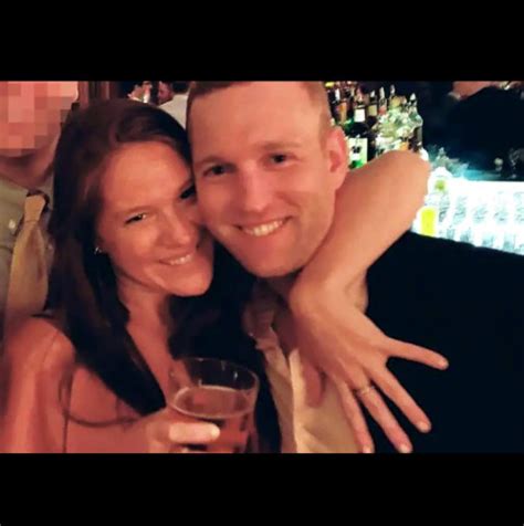 Годеникът й почина в деня на сватбата им Беше неутешима а 3 години по късно разкри ужасна