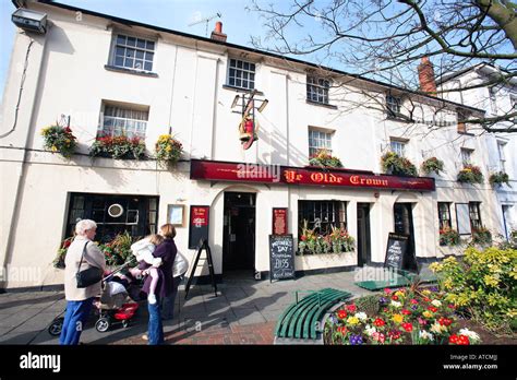 United Kingdom Essex Rayleigh The High Street And Ye Olde Crown Public