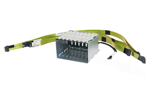 HPE ProLiant DL300 Gen10 Plus 2U 8SFF X1 Tri Mode 24G U 3 BC Front