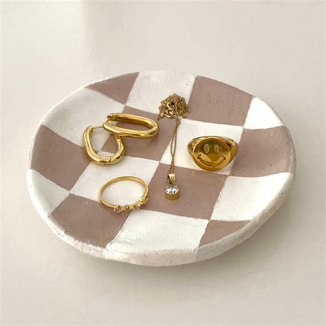 How To Make A Jewelry Dish At Home At John Miguel Blog