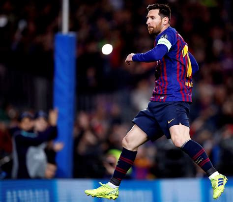 Watch Barcelonas Lionel Messi Kisses Post On Beautifully Bent Free