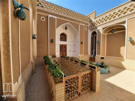 اقامتگاه بومگردی ماه و ماهی مکانچی