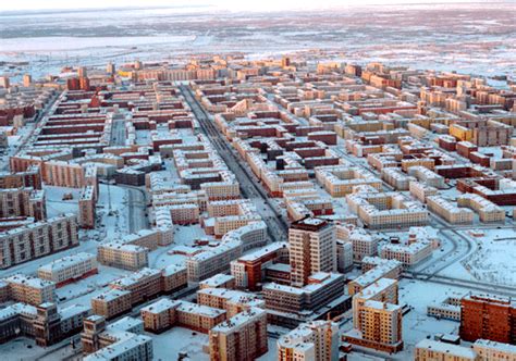 Russland: Firmen (Postsowjetische Oligarchen)