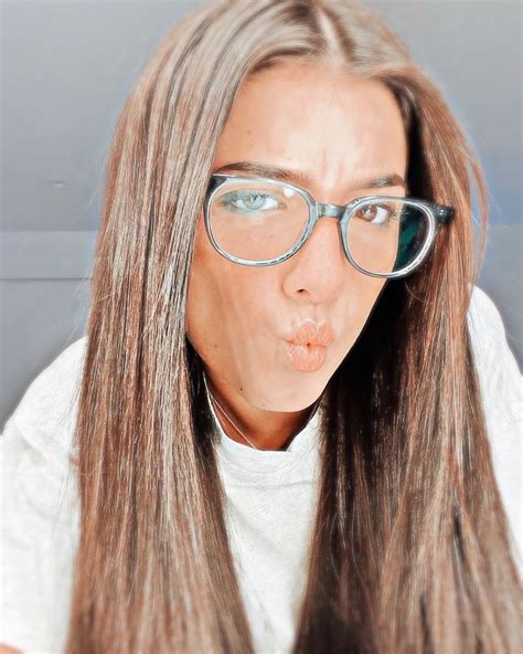 𝖢𝗁𝖺𝗋𝗅𝗂 𝖣𝖠𝗆𝖾𝗅𝗂𝗈 Charli D Amelio Girl Beautiful