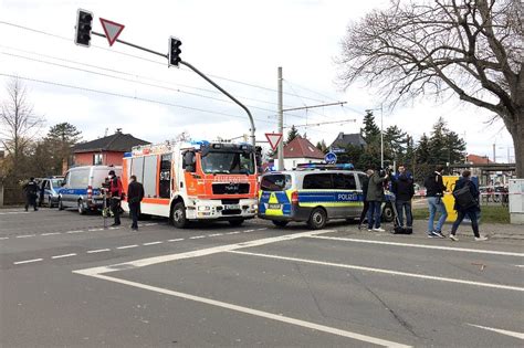 Drei Menschen Bei Unfall In Leipzig Verstorben Weitere Verletzte Video Leipziger Zeitung