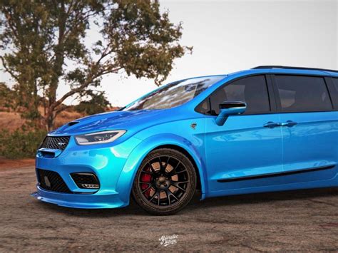 Chrysler Pacifica Srt Hellcat Could Be The Mother Of Minivans