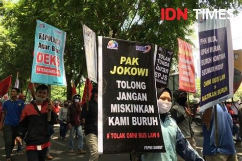 Buruh Di Cimahi Tuntut Kenaikan UMK 15 Persen Tahun 2024