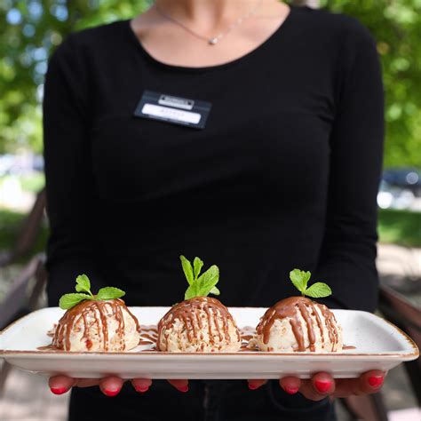 Milenkata Food And Music Вие избирате как да прекарате тази пролетна събота а най прекрасното