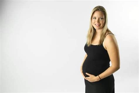 Yellow Mucus Discharge During Late Pregnancy You Getting Pregnant