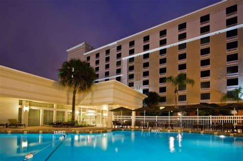 Hotel Holiday Inn And Suites Across From Universal Orlando Orlando