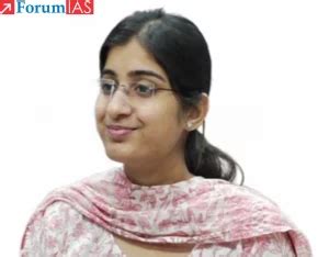 Garima Lohia IAS Topper Rank 2 UPSC CSE 2022 Optional Subject