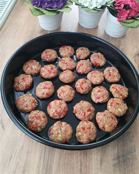 Kebap Tadında Biberli Köfte Tarifi Nefis Lezzetler Sitesi