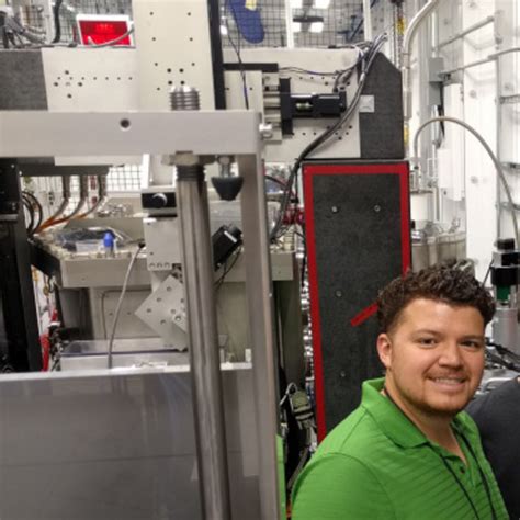 Edwin Lazo Scientific Associate Ii Master Of Science In Chemistry Brookhaven National