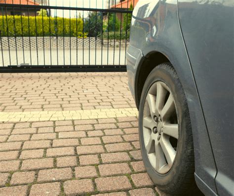 10 Creative Ways To Block A Driveway Backyards Not Barnyards