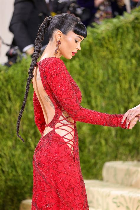 Megan Fox Sexy Boobs And Legs Hot Celebs Home