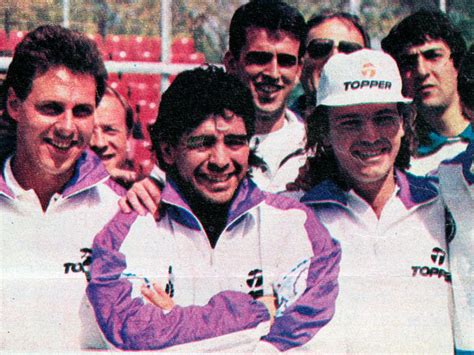 30 Años Maradona Su Llegada A Sevilla Y El Primer Mundial De Pádel
