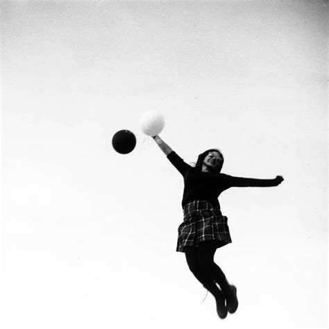 Niki Slevec Domenikabere • Threads Say More