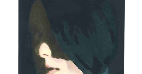 고개 돌린 초상화 이유가 궁금해진다