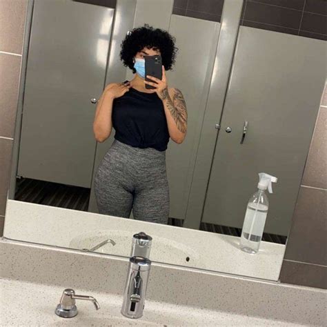 Saudi Camel Toe Rahaf Al Qunun Sparks Outrage Because Of An Audacious