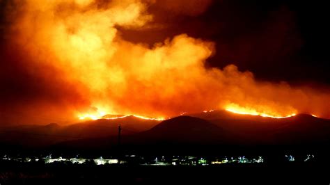 Waldbrände in Kalifornien Menschen evakuiert Blaulicht Magazin net