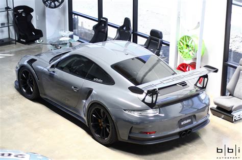 Grigio Telesto Metallic | Porsche Colors