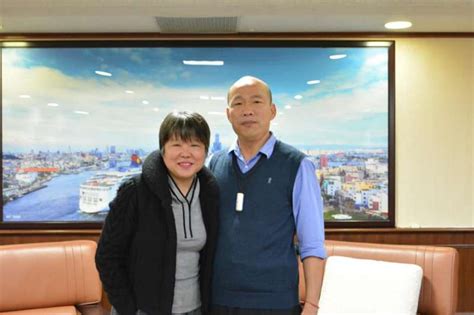 因150萬元版稅與李佳芬隔空交火 黃光芹：殺手陸續出現，左一刀、右一斧 風傳媒