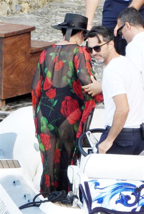 Kris Jenner Shows Off Real Skin And Body In Black Swimsuit For Rare