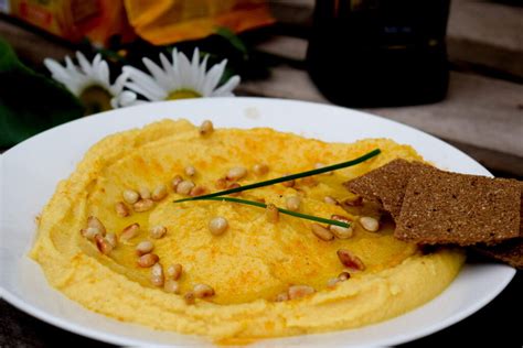 Тыквенный хумус с кедровыми орешками - СделаемВкусно.ру